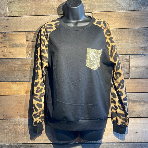 SHEIN | Tops | Cheetah Top | Poshmark